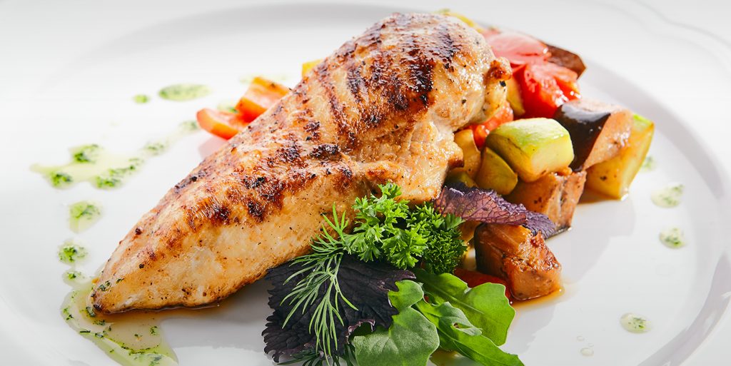 Guarniciones que le darán un toque exquisito a tus recetas con pollo - Mr. Pollo